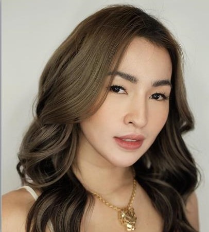 Jelai Andres Biography, Age, Height, Family, Latest