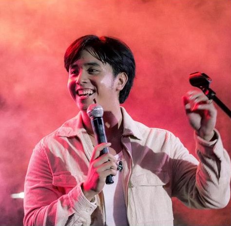 Rob Deniel Biography, Age, Latest Songs - PeoPlaid Profile