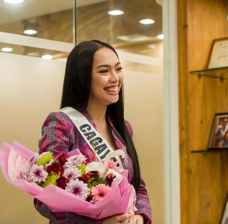 April Barro Biography, Latest - PeoPlaid Profile