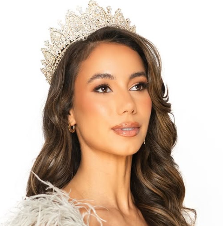 About Claire Rossier - PeoPlaid profile